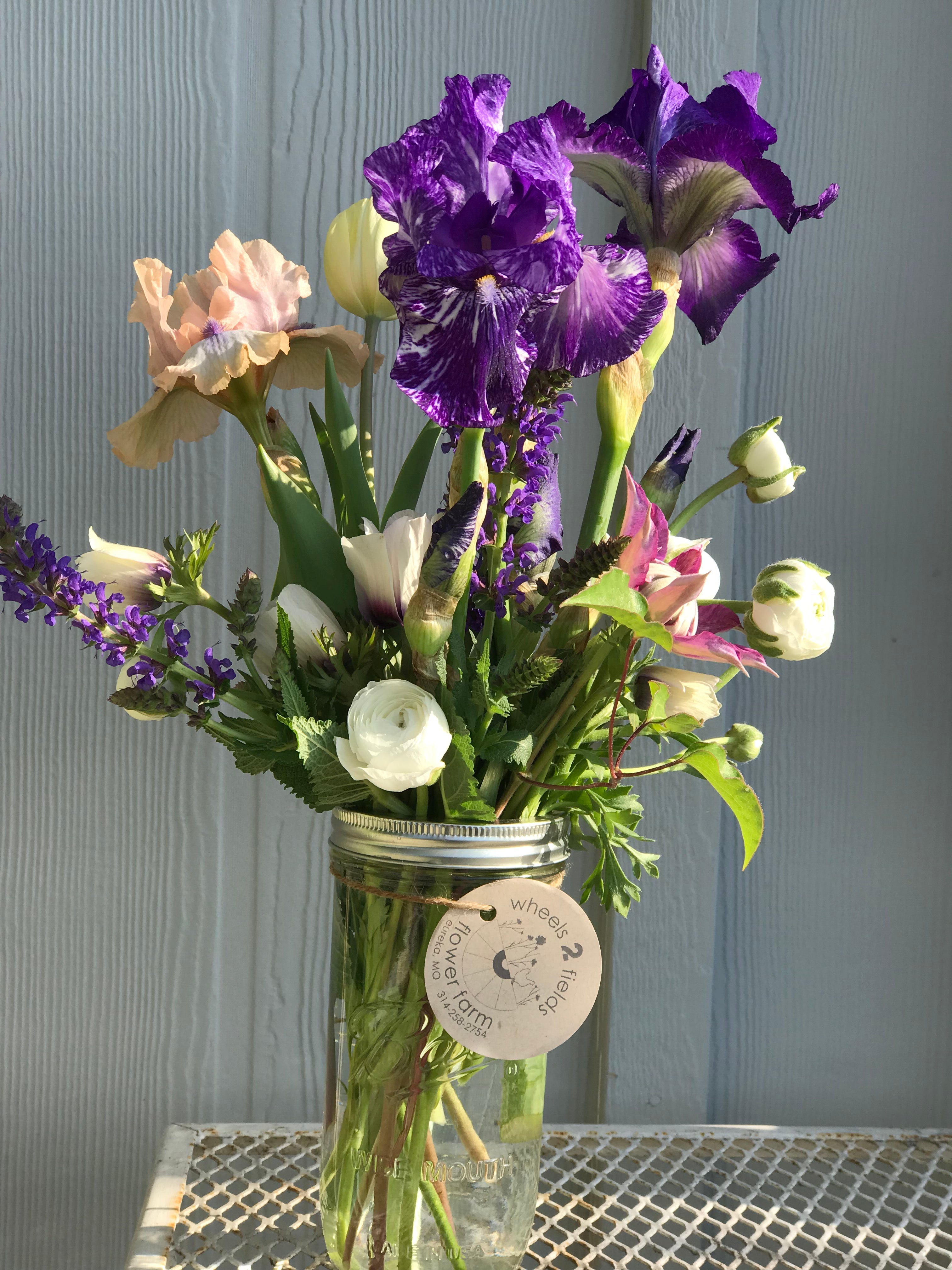 “Build-A-Bouquet” Mother’s Day Workshop – Wheels 2 Fields Flower Farm